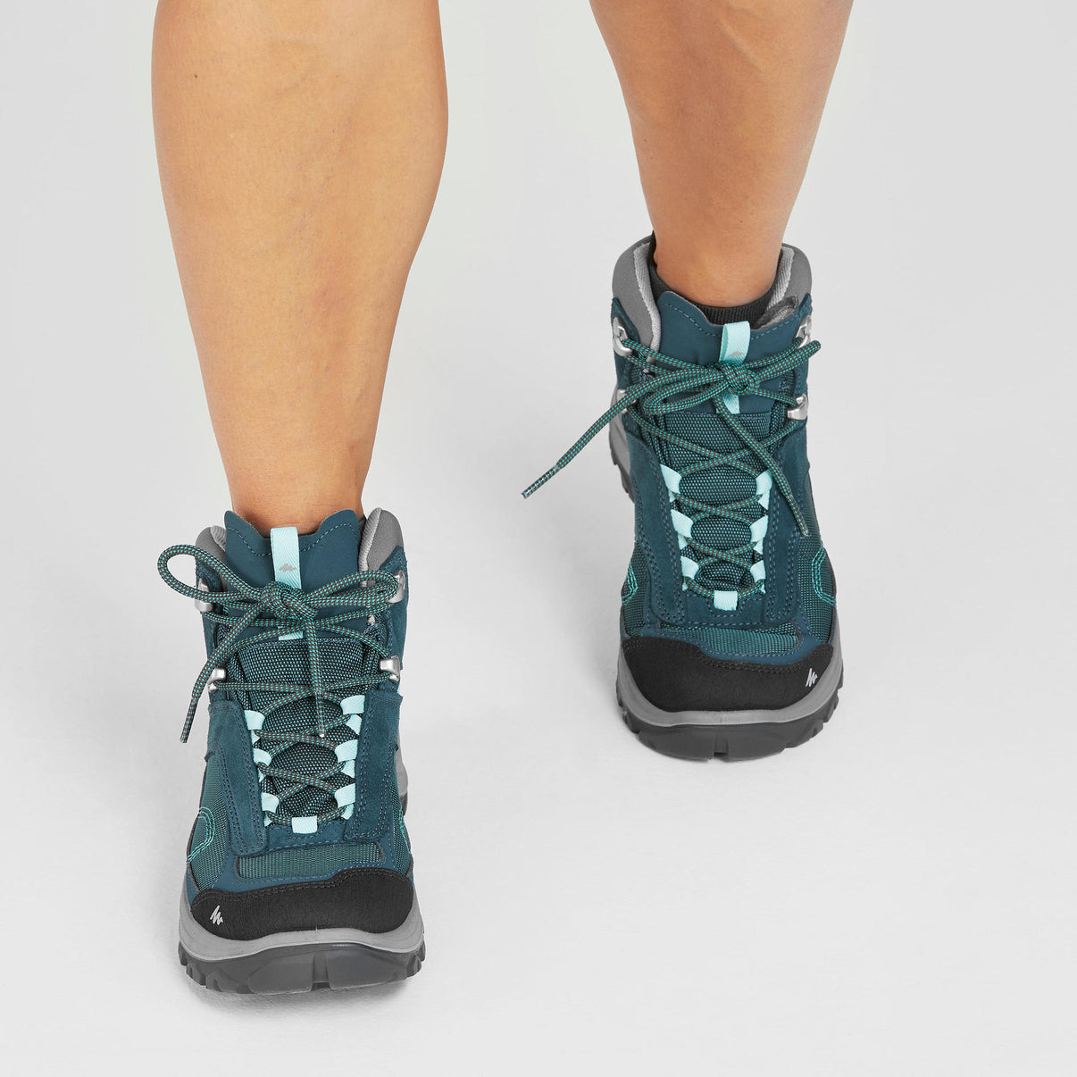 Quechua Women's MH100 Waterproof Mid Hiking Shoes – Decathlon