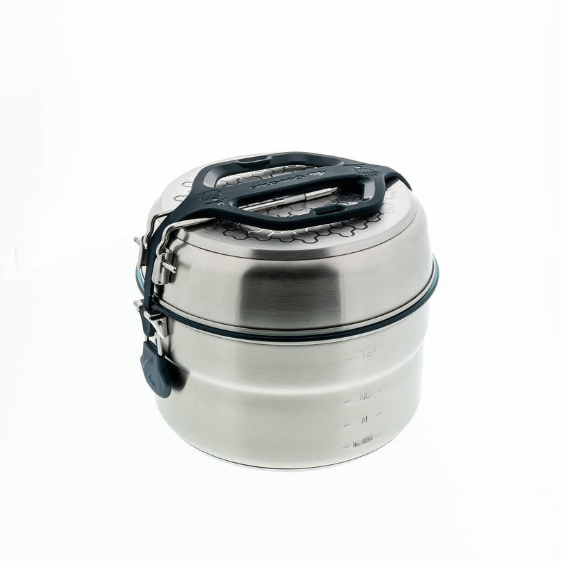 Quechua Non-Stick Stainless Steel 4-Person 24-Piece Camp Cookset 3.5 L ...