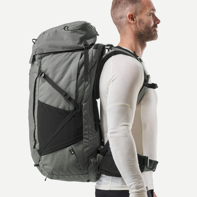 Forclaz Men's Travel 900 70+6L Backpacking Pack | Decathlon
