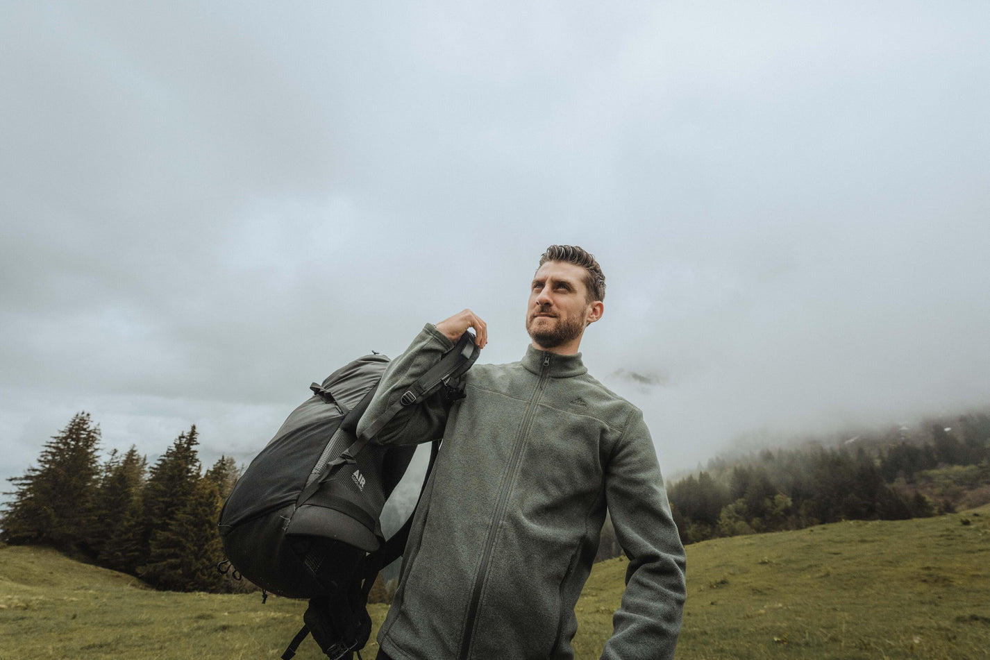 Quechua Men's MH120 Fleece Hiking Jacket – Decathlon
